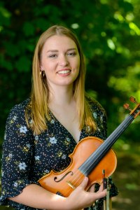 Meabh Smyth (Senior Fiddler of London Champion) Playing one of our fiddles